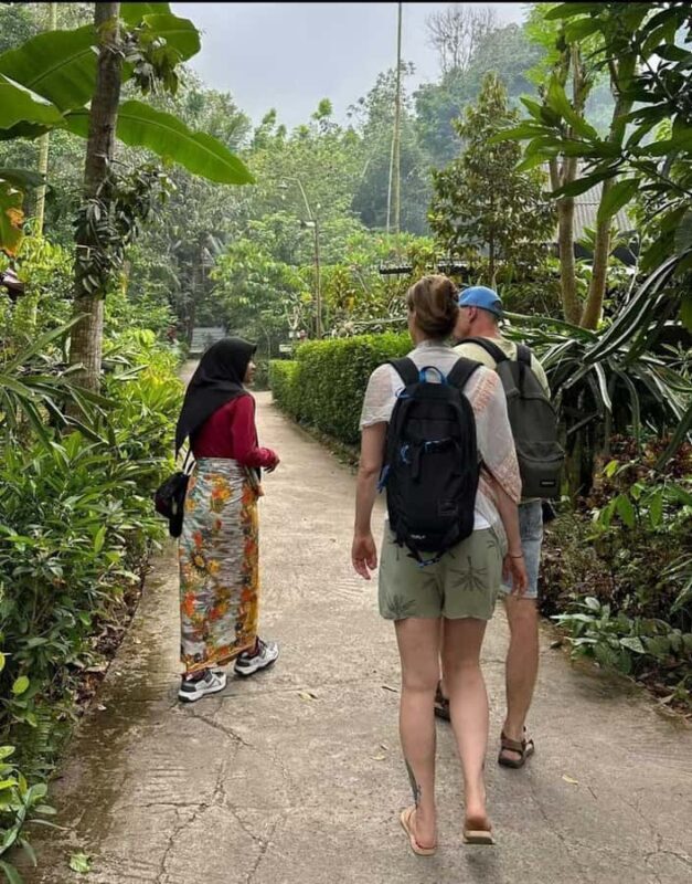 Lombok: Bonjeruk Local Village with Lunch and Workshop - Key Points