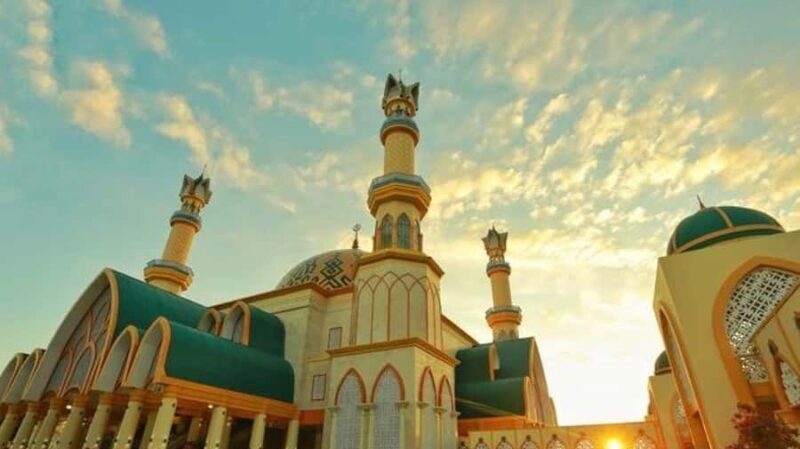 Lombok: City, Culture, Heritage & Beach Tour - Pricing and Value