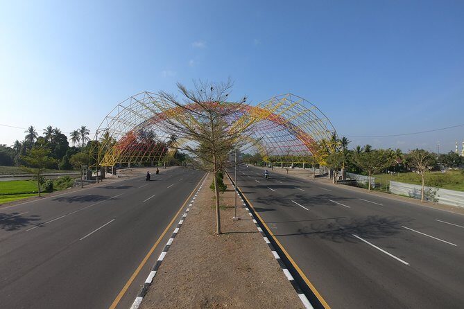 Lombok City Tour combination With Temple Tour - A Closer Look at Lombok’s Cultural Tapestry