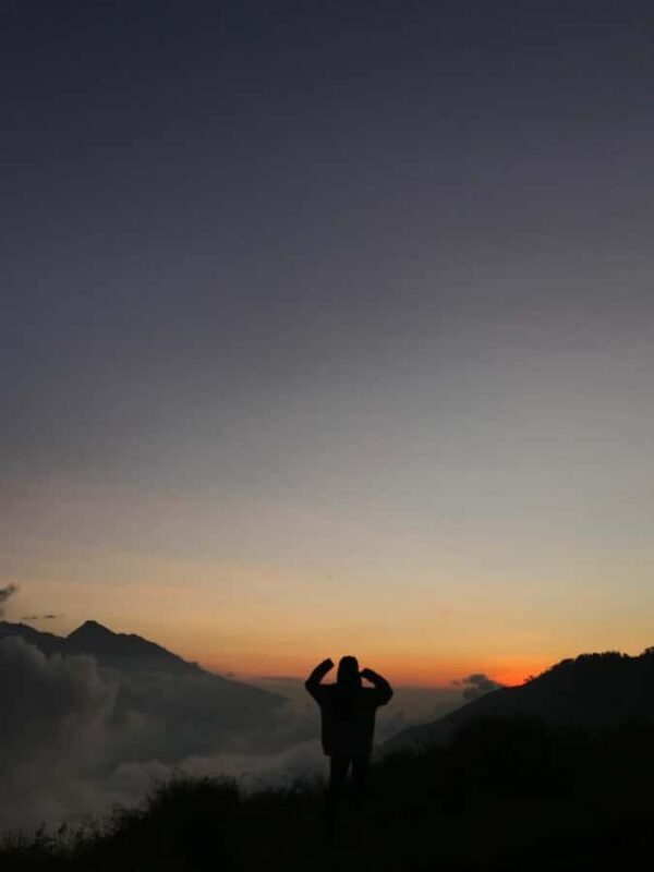 Lombok: Exclusive Anak Dara Hill Overnight Hike with Dinner - An Overview of the Anak Dara Hill Overnight Hike Experience