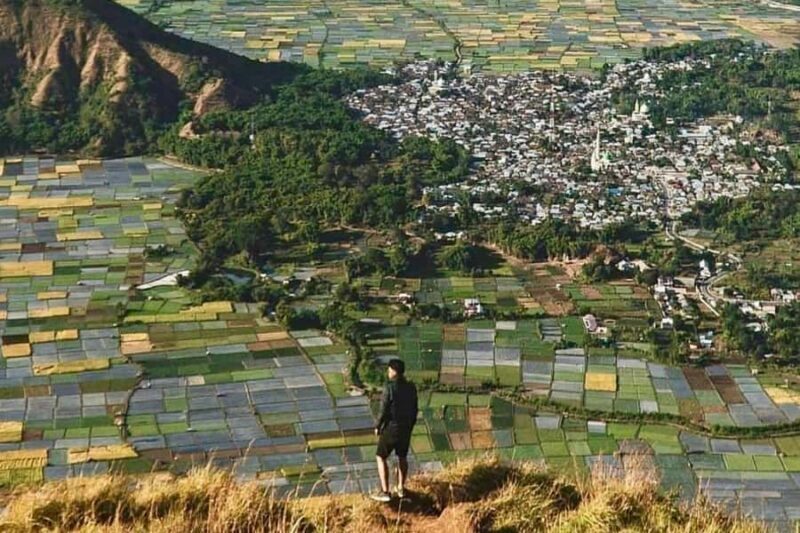 Lombok: Exclusive Pergasingan Hill Private Hiking Tour - Descending and Return Trip