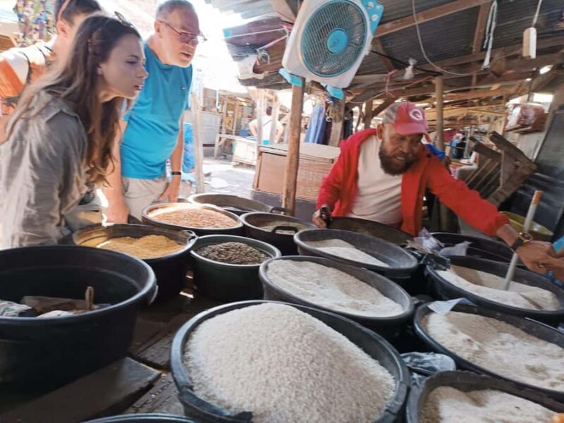 Lombok: Mataram City Tour with Mosque & Famous Culinary - Exploring Mataram: A Practical Journey