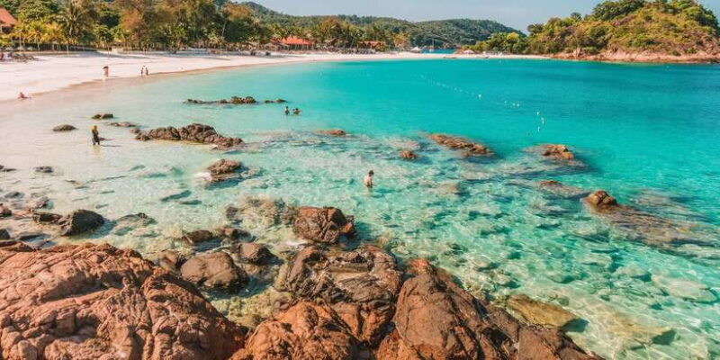 Lombok: Pink Beach and Southeast Gili Islands Tour - FAQs