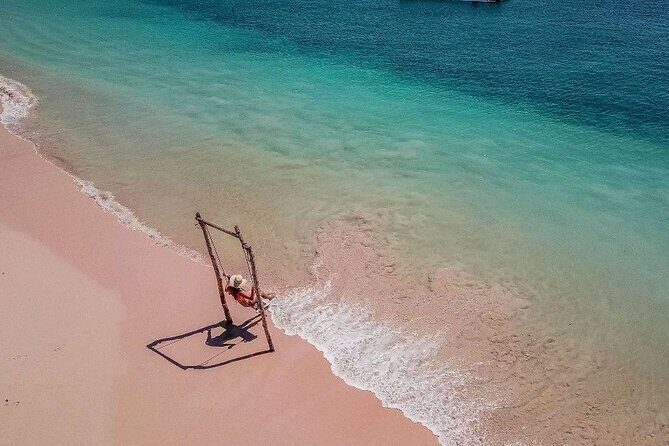 Lombok Pink Beach Boat Trip (Full Day + Snorkeling) - What the reviews reveal about the trip