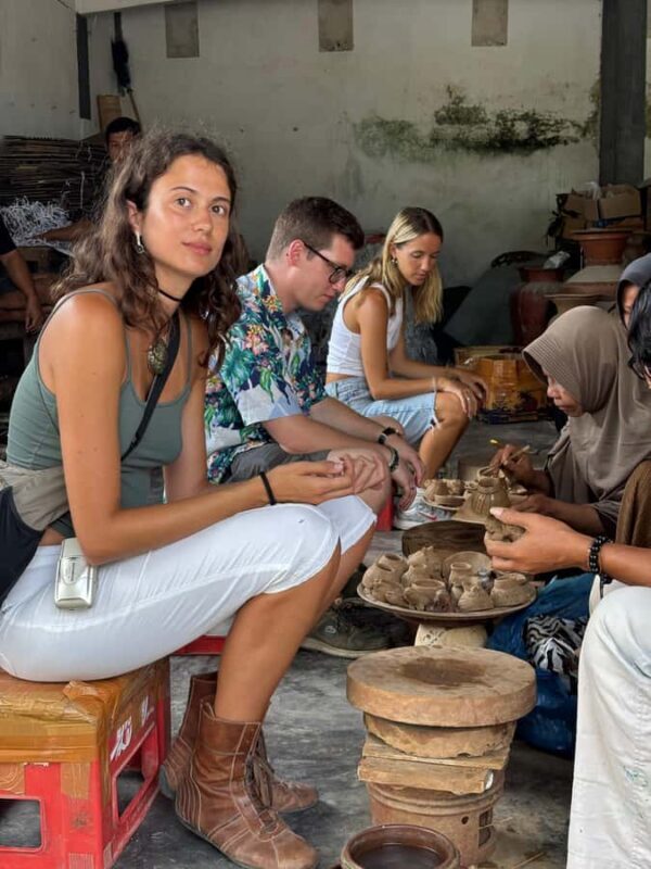 Lombok: Sade Village, Weaving, and Beaches Guided Tour - Who Will Love This Tour?