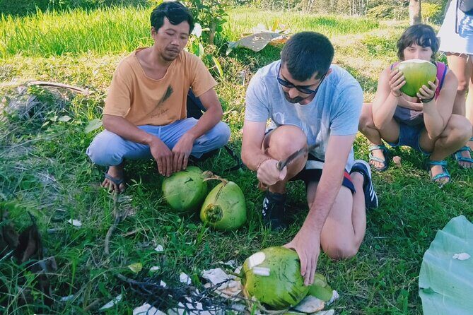 Lombok : Sasak Traditional Stick Fight and Gendang Beleq Dance - FAQ