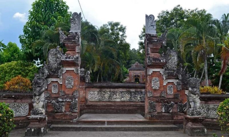 Lombok: Sasak Village Weaving Workshop & Waterfalls Tour - Discovering Lombok’s Heart: A Day Rich in Culture and Nature