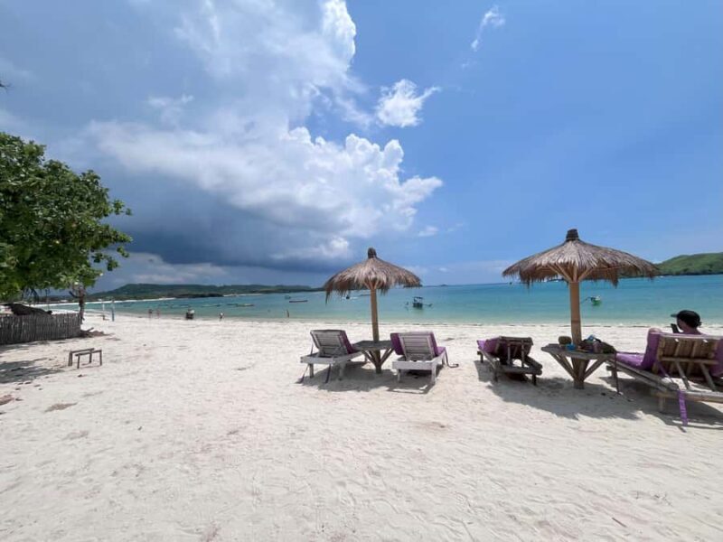 Lombok: Sasak Villages, Pottery and south beach Tour - Authenticity and Value