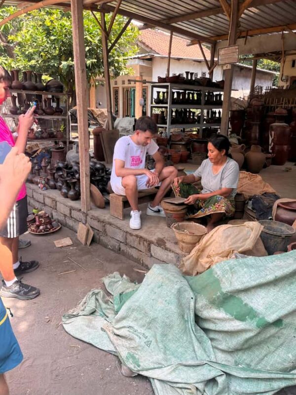 Lombok: Sasak Villages, Pottery and south beach Tour - FAQ