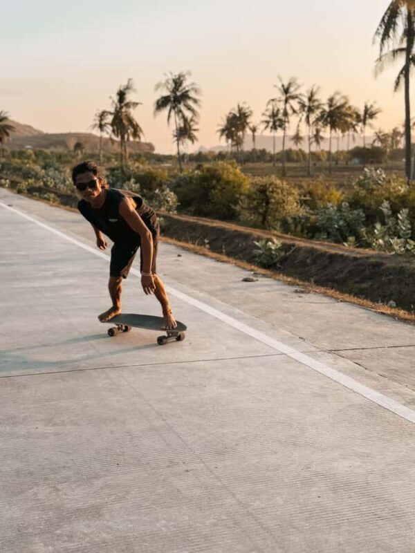 Lombok: Surf Skateboarding Lesson with Sunset View - Key Points