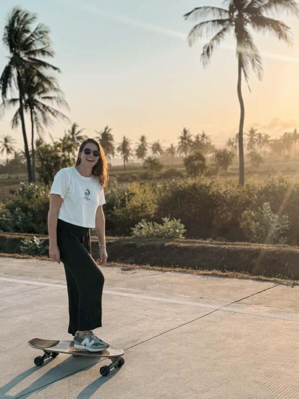 Lombok: Surf Skateboarding Lesson with Sunset View - Introduction to the Experience