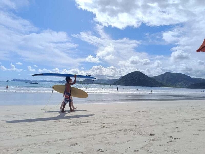 Lombok : Tandem Paragliding with Pilot & Beach Tour - The Value of This Tour