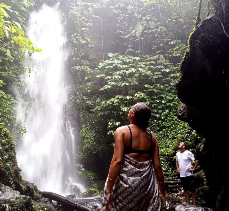 Lombok : Trip 4 Waterfalls,Hike through Rice Fields & Jungle - Starting Point and Logistics