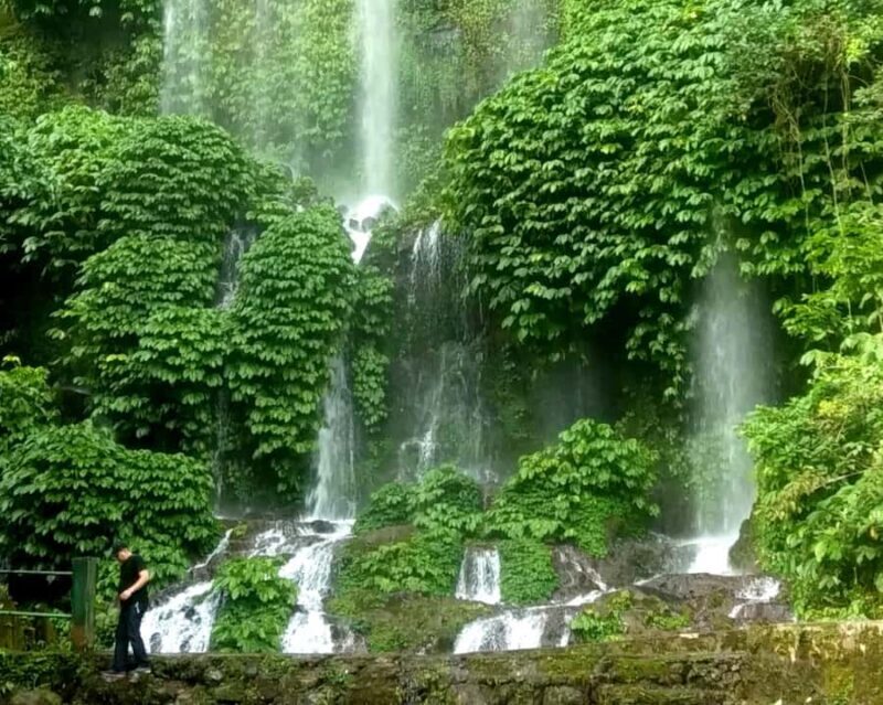 Lombok: Waterfall, Traditional Village & Kuta Beach Tour - Authentic Experiences and Honest Perspectives
