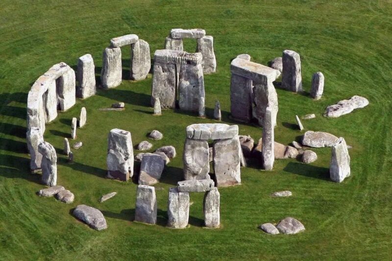 London: 10-hour Private Tour(Windsor Castle+Bath+Stonehenge) - Cost and Value Analysis