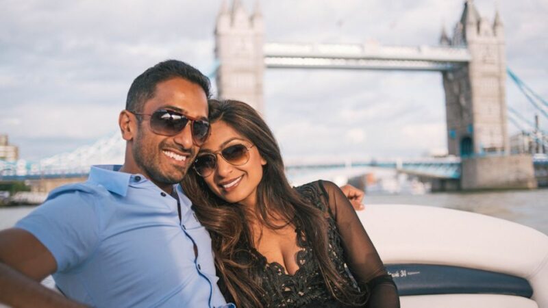 London: 2 hour private luxury yacht hire on the River Thames - Key Points