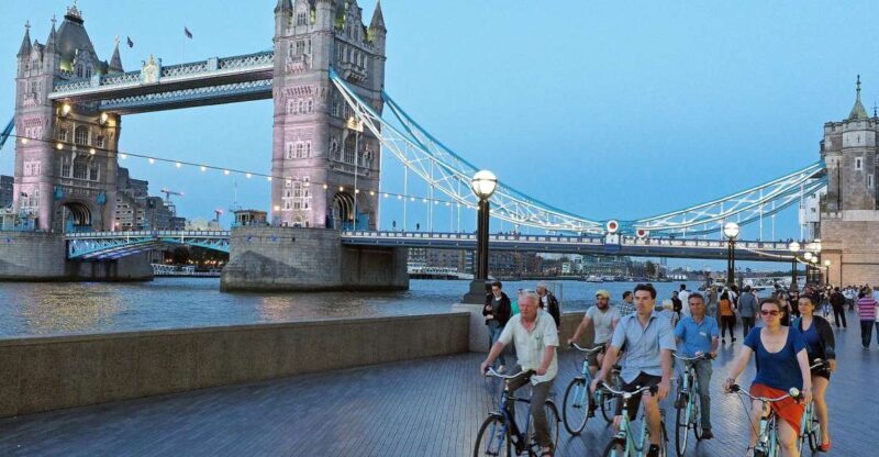 London: 3-Hour Sunset Bike Tour - The Experience: What Sets This Bike Tour Apart