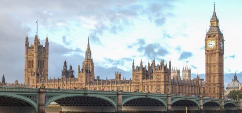 London: App-Based Walking Tour with 30 Stops - An In-Depth Look at the Tour