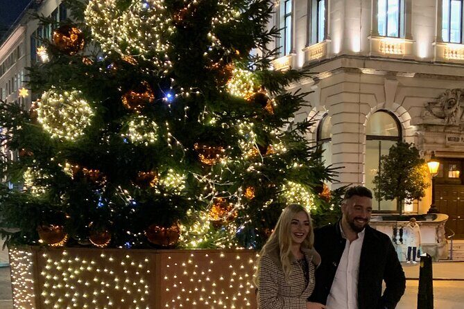 London Bespoke Black Cab Christmas Lights & Sights Private Tour - An In-Depth Look at the Tour Experience