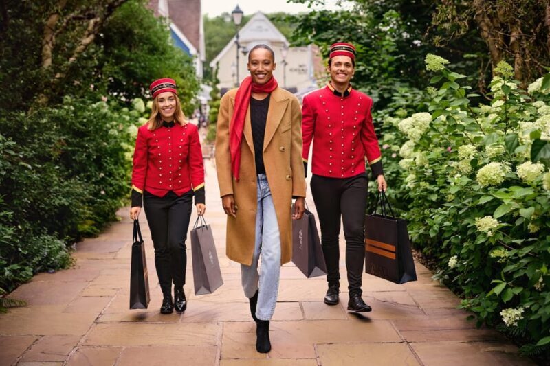 London: Bicester Village Shopping Day Trip with Coach Ride - Who Will Love This Tour?