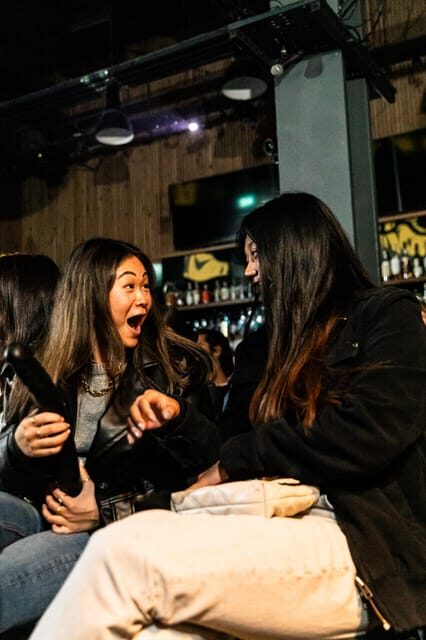 London: Bottomless Brunch Comedy - The Ding Dong Gong Show - Who Will Love This Experience?