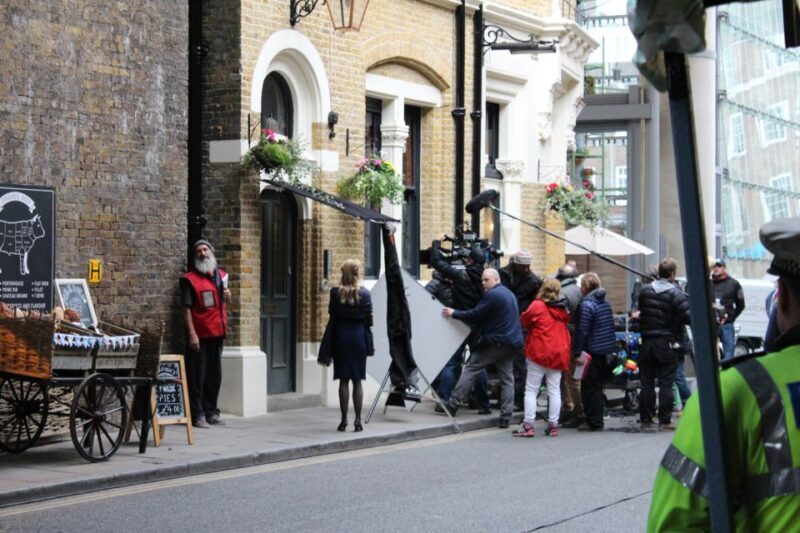 London: Bridget Jones 2.5Hour Walking Tour - The Experience in Detail