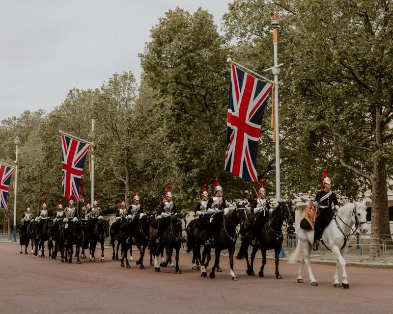London: Buckingham Palace and Changing of the Guards Tour - FAQ