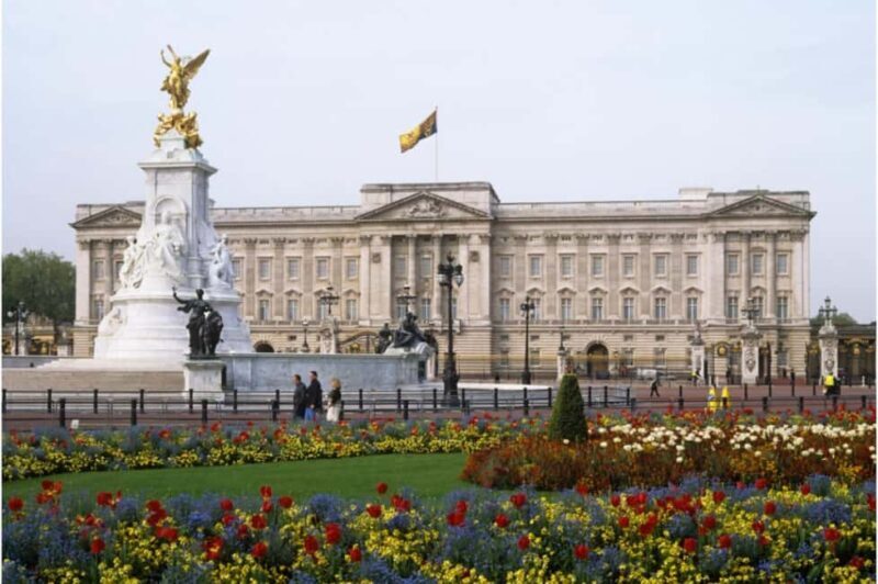 London: Buckingham Palace and Tea at The Clermont Hotel - Practicalities: What You Need to Know