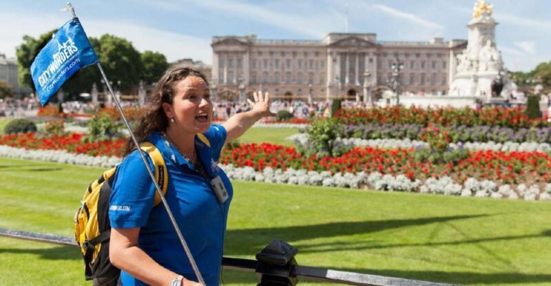 London: Buckingham Palace Entry Ticket & Royal Walking Tour - An In-Depth Look at the Tour Experience