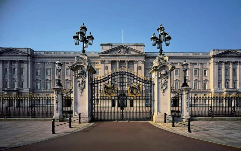 London: Changing of the Guard Group Walking Tour - Key Points