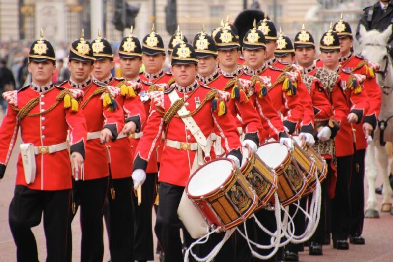 London: Changing of the Guard Private Group or Family Tour - Authentic Experiences & Real Traveler Insights