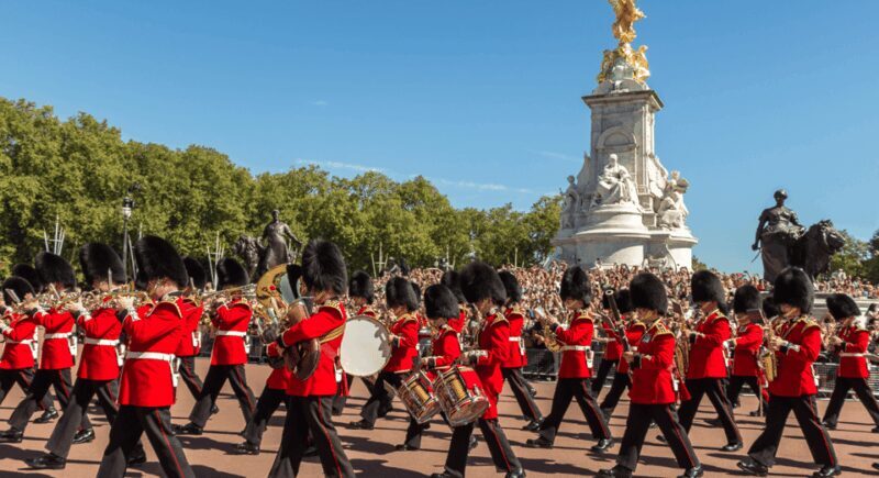London: Changing of the Guard & Royal London Walking Tour - What the Reviews Say