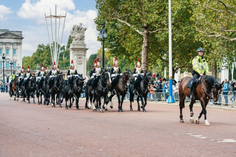 London: Changing of The Guard Tour - Practical Advice for Travelers