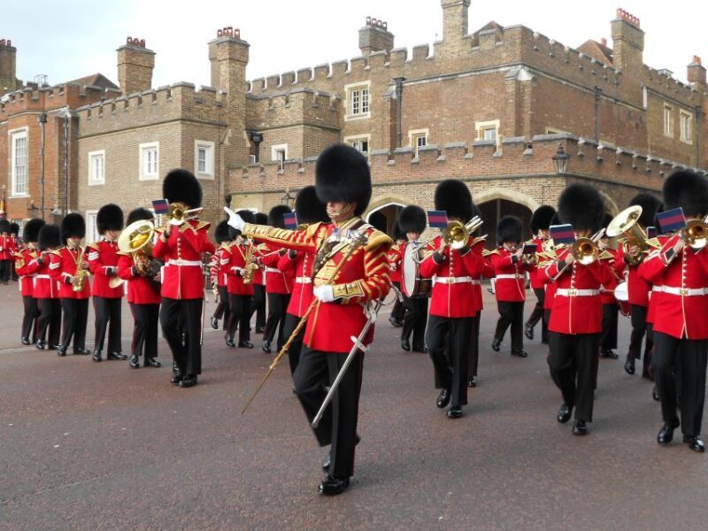 London: Changing of the Guard Walking Tour - The Sum Up
