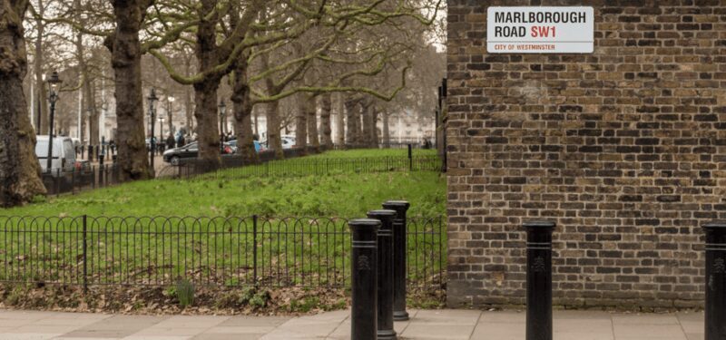 London: Changing of the Guard with a an APP - Price and Value Analysis