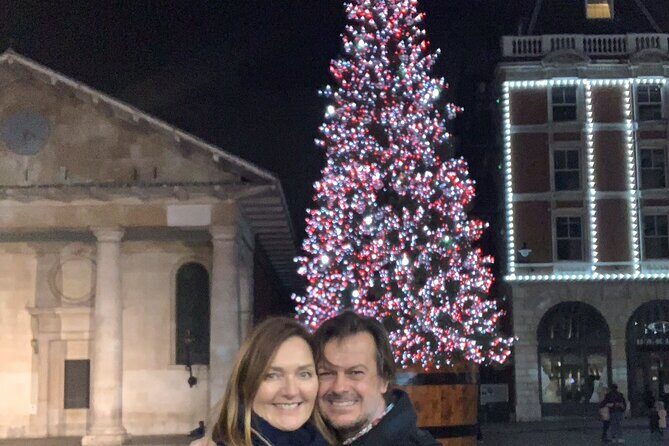London Christmas Lights Guided Tour by Cab - A Closer Look at the Tour Experience