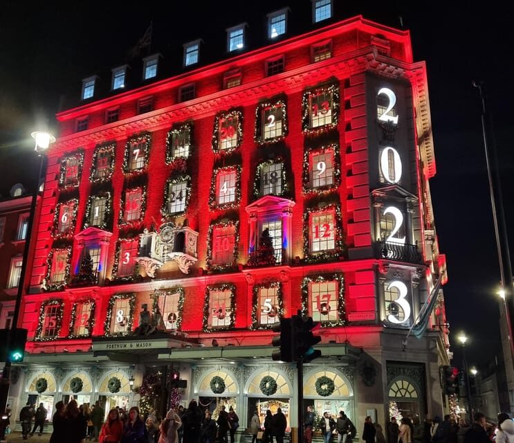 London: Christmas Lights Guided Walking Tour - A Festive Introduction to London’s Holiday Lights