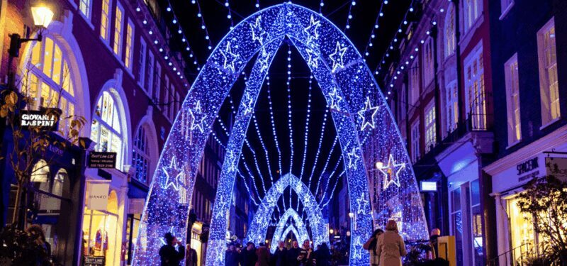 London: Christmas Lights Self Guided Walking Tour - Key Points