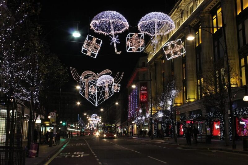 London: Christmas Lights Tour by Vintage Double-Decker Bus - Itinerary and Route Breakdown