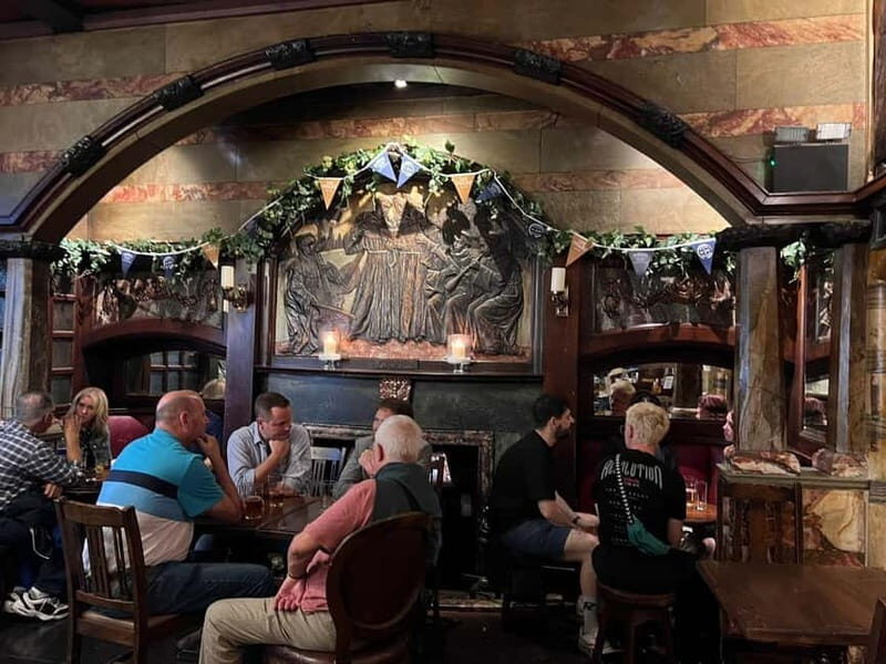 London: City of London Pubs Private Guided Walking Tour - The Tour: An In-Depth Look at the Journey