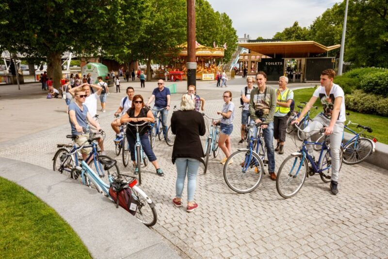 London: Classic Gold 3.5-Hour Bike Tour - Guides and Reviews