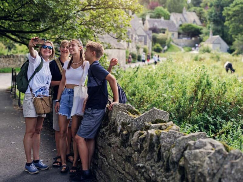 London: Cotswolds Small Group Day Trip with Broadway Tower - FAQ