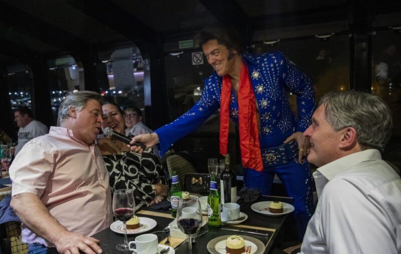 London: Dinner Cruise with Elvis Tribute on the Thames River - Who Is This Tour Best For?