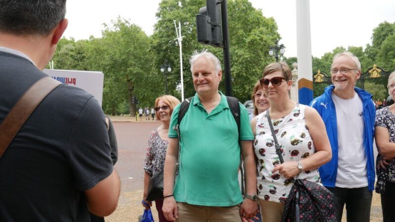 London: Downton Abbey Guided Walking Tour - A Walk Through Londons Downton-Influenced Spots