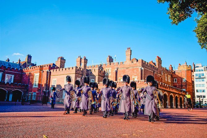London Dungeon Entry & Westminster Walking 3 Hour Tour - A Walk Through Westminster’s Iconic Landmarks
