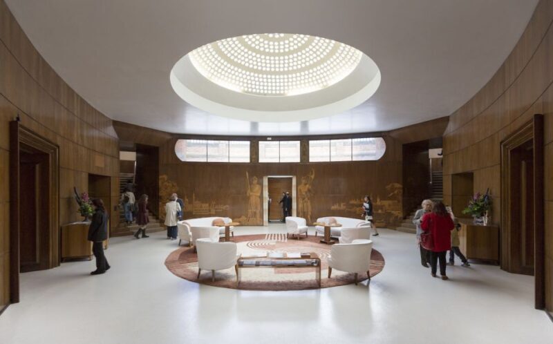 London: Entry Ticket to Eltham Palace and Gardens - FAQ