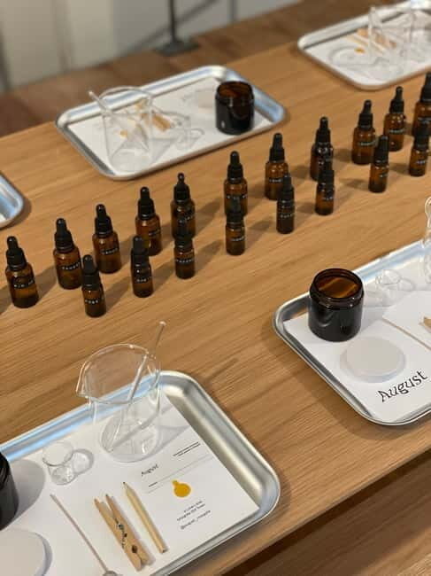 London: Essential Oil Candle Making Workshop - An In-depth Look at the Candle Making Experience in London