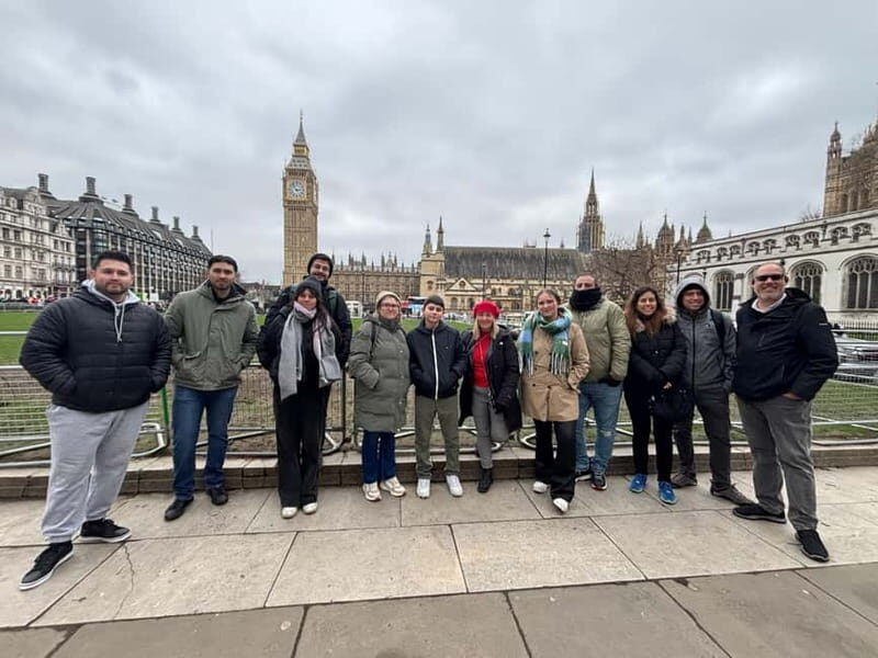London: Essential Tour and Changing of the Guard - Key Points