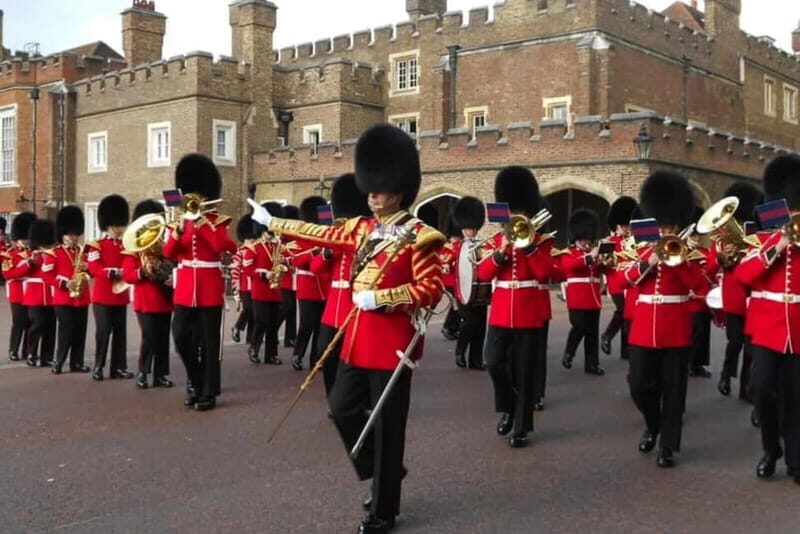 London: Essential Tour and Changing of the Guard - Why This Tour Offers a Practical and Authentic London Experience
