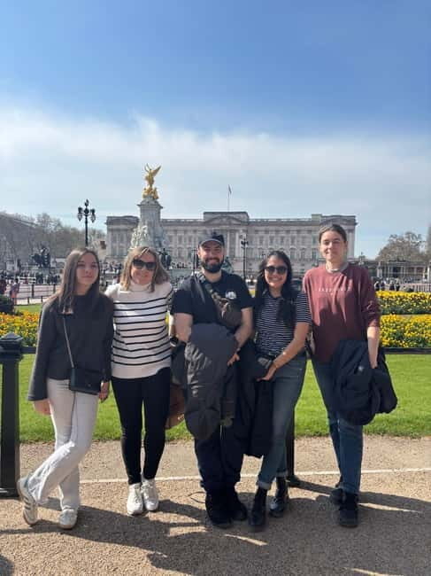 London: Essential Tour and Changing of the Guard - Wrapping It All Up
